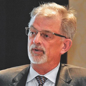 Record grain movement expected as crop year ends July 31 - Manitoba Co ...