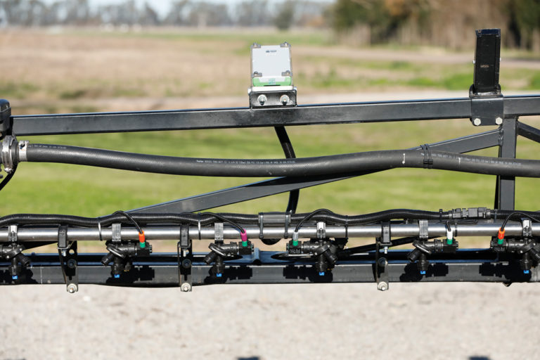 Smart sprayer tech developing quickly - Manitoba Co-operator