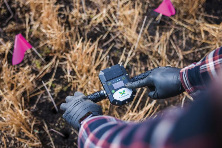 Soil sensors aim for real-time results - Manitoba Co-operator