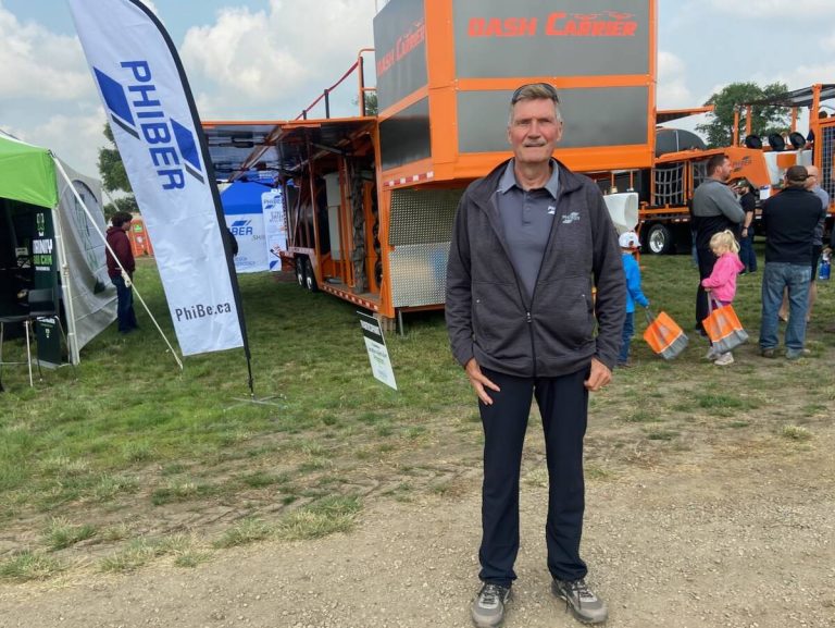 VIDEO: PhiBer drone carrier wins ag tech innovation award - Manitoba Co ...